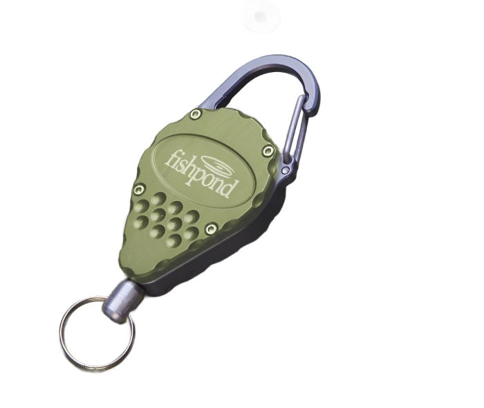 Fishpond Arrowhead Retractor – St. Peter's Fly Shop